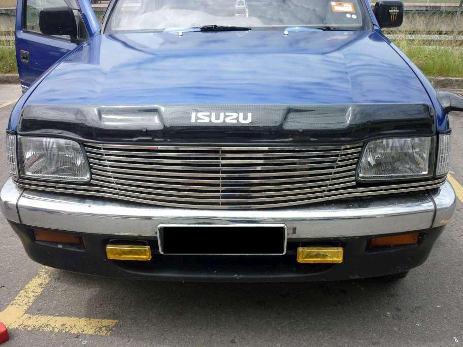 Stainless Steel Grille – 4WDCentre